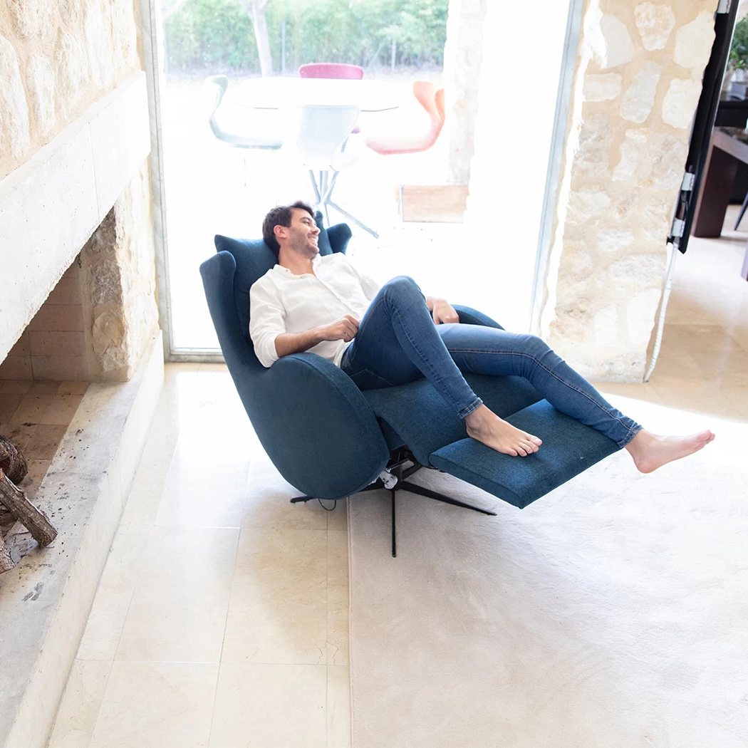 Fama Lenny Relax Chair with Electric Recliner - London Road Furniture